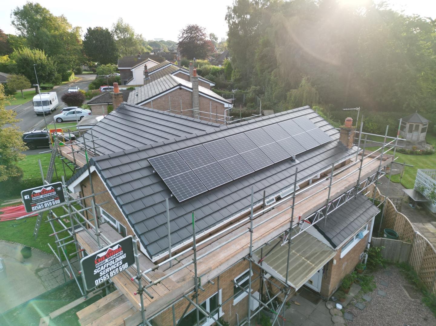 Scaffolding – Cheshire Roof Repairs